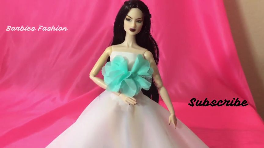 DIY不缝芭比娃娃连衣裙 为芭比娃娃制作简单的衣服