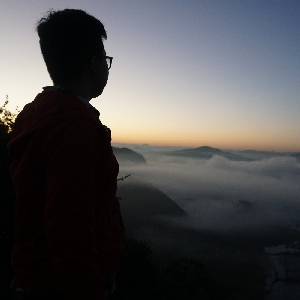 莫青阳是大帅比 