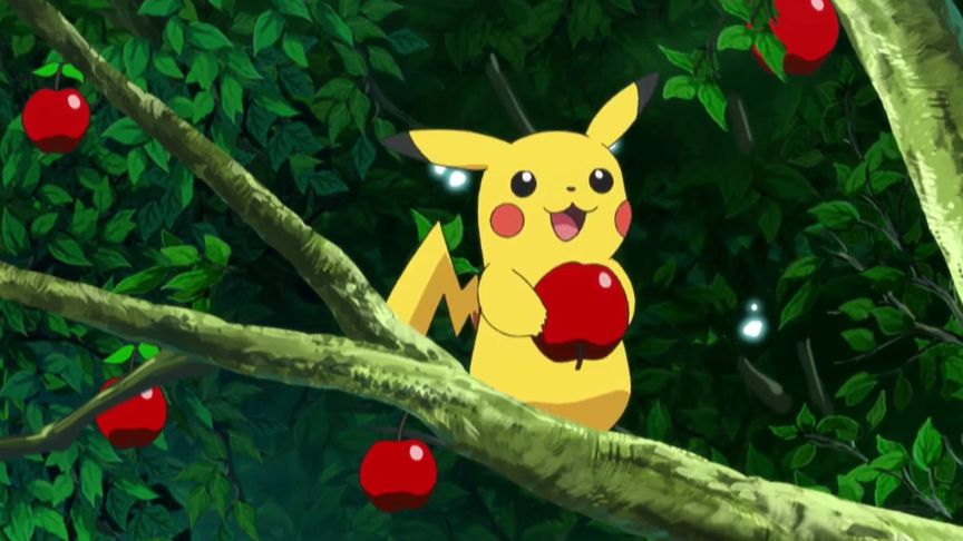 皮丘和皮卡丘玩得很开心啊,皮卡丘上树摘苹果,真有一手