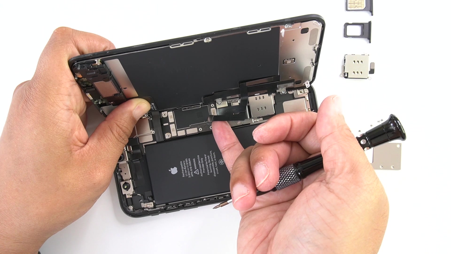 手把手教你iPhone11改双卡【枯叶不黄】