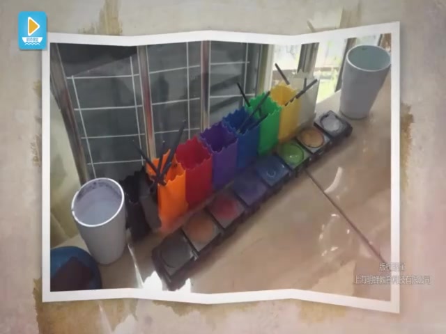 《美工区活动环境创设与材料投放的有效性研究 春天来了》(区域游戏-...