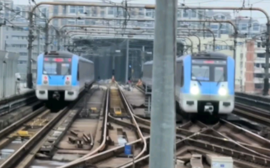 【南京地铁】1号线北延增购列车少有的迈皋桥站折返场景