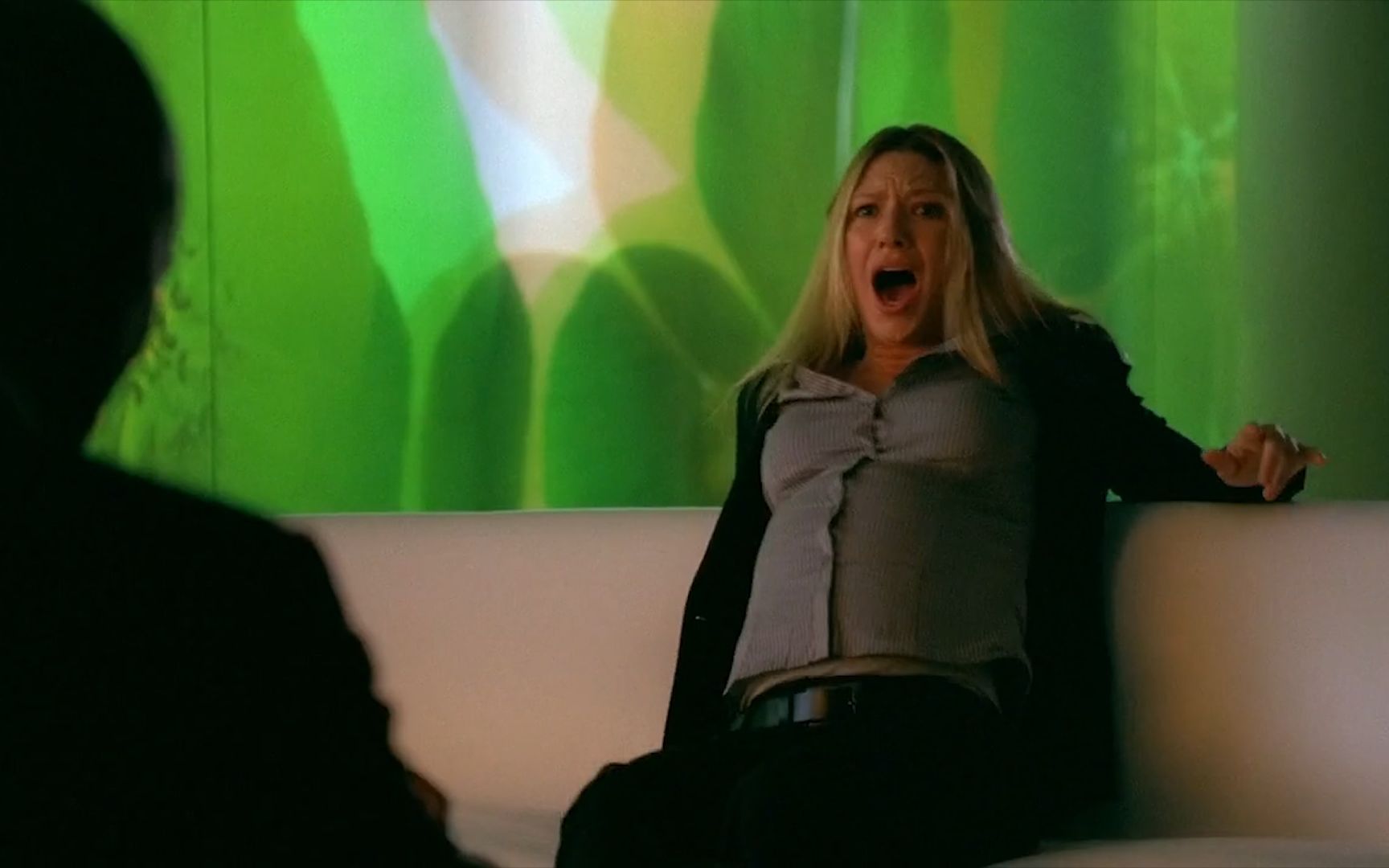 【老炮】女子刚约完会,肚子突然开始变大,接生出来的婴儿吓坏医生