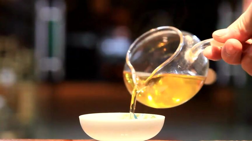 茶中贵族云南金针滇红,现在我才知道原来云南人最喜欢的还是滇红