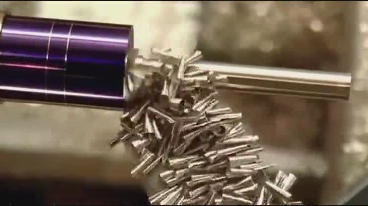 没有电钻如何打孔,这个发明简直太有智慧了