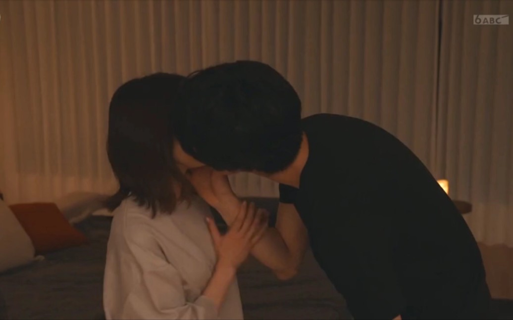 《桃色 杏色 樱色》第一集就开车,啊啊啊啊啊啊,姐妹们懂哦⊙∀⊙!