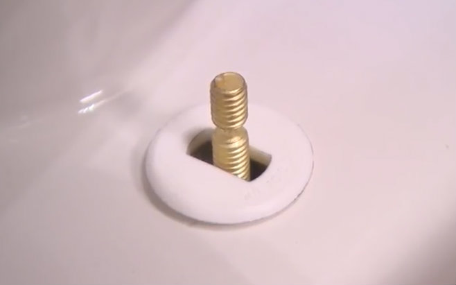 【油管生肉】抽水马桶的安装教程