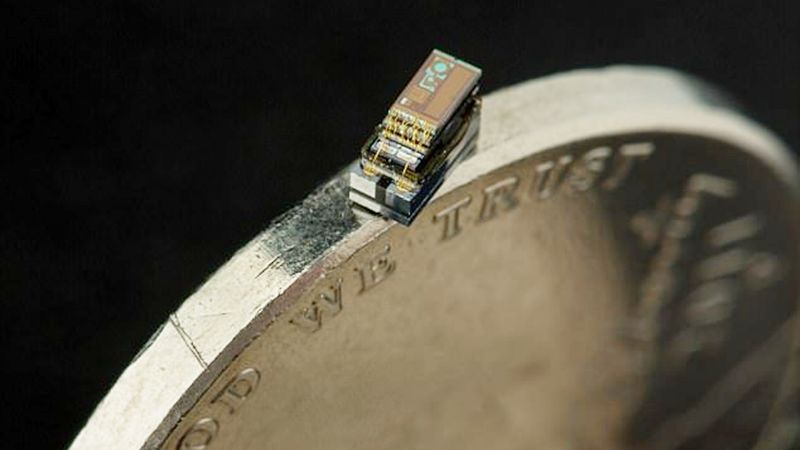 全球最小的计算机诞生:比硬币还要薄,比米粒还要小