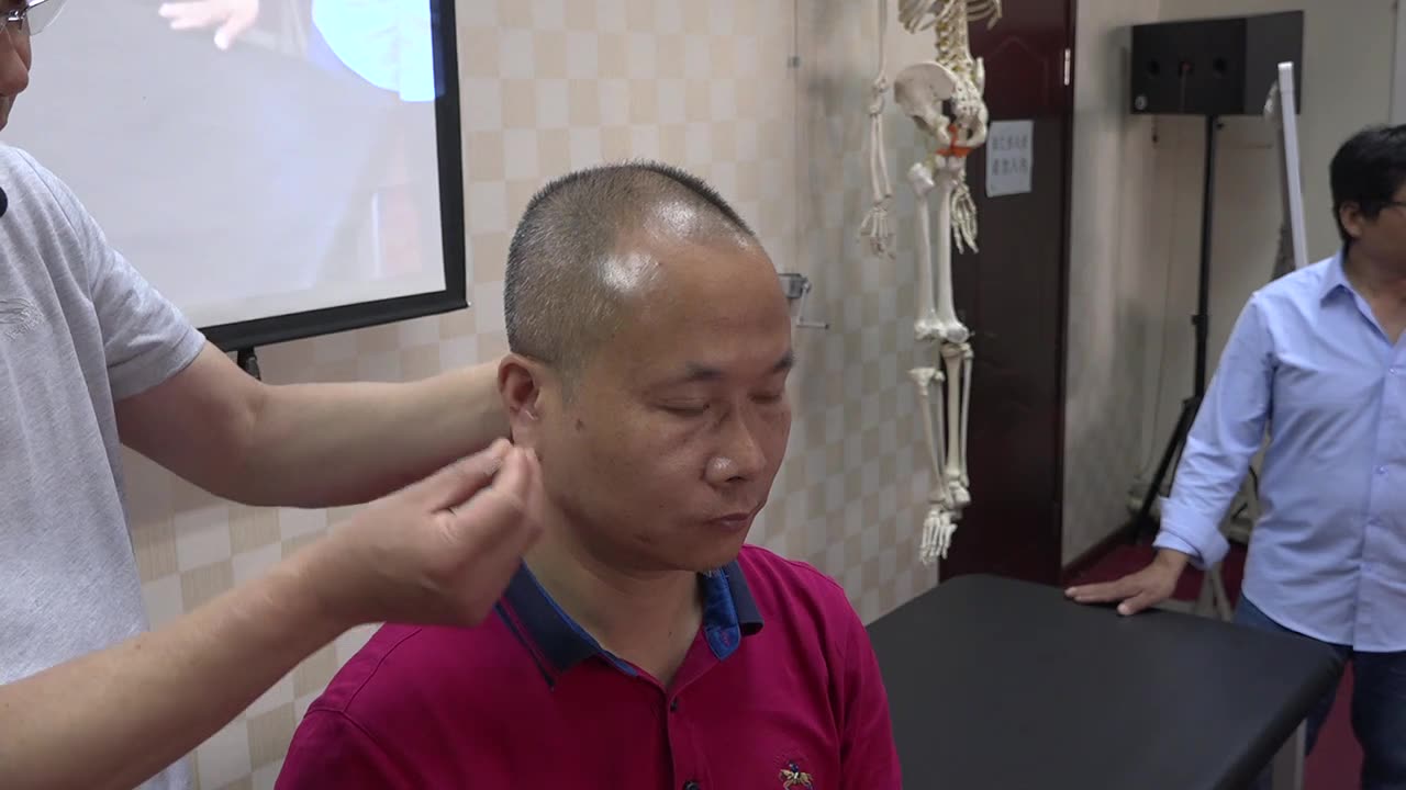 吕晓峰针灸耳鸣穴