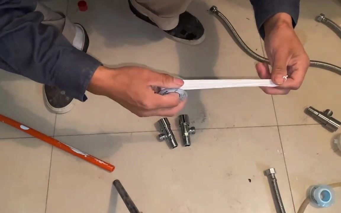 安装水龙头生料带怎么缠?缠多少圈?水电工讲解注意事项与方法