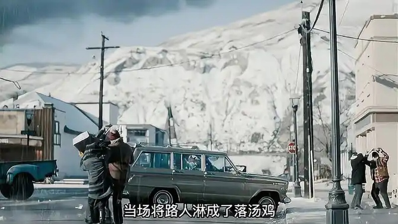 男人发现一个小镇模型,化身上帝操控现实世界!《小镇模型》