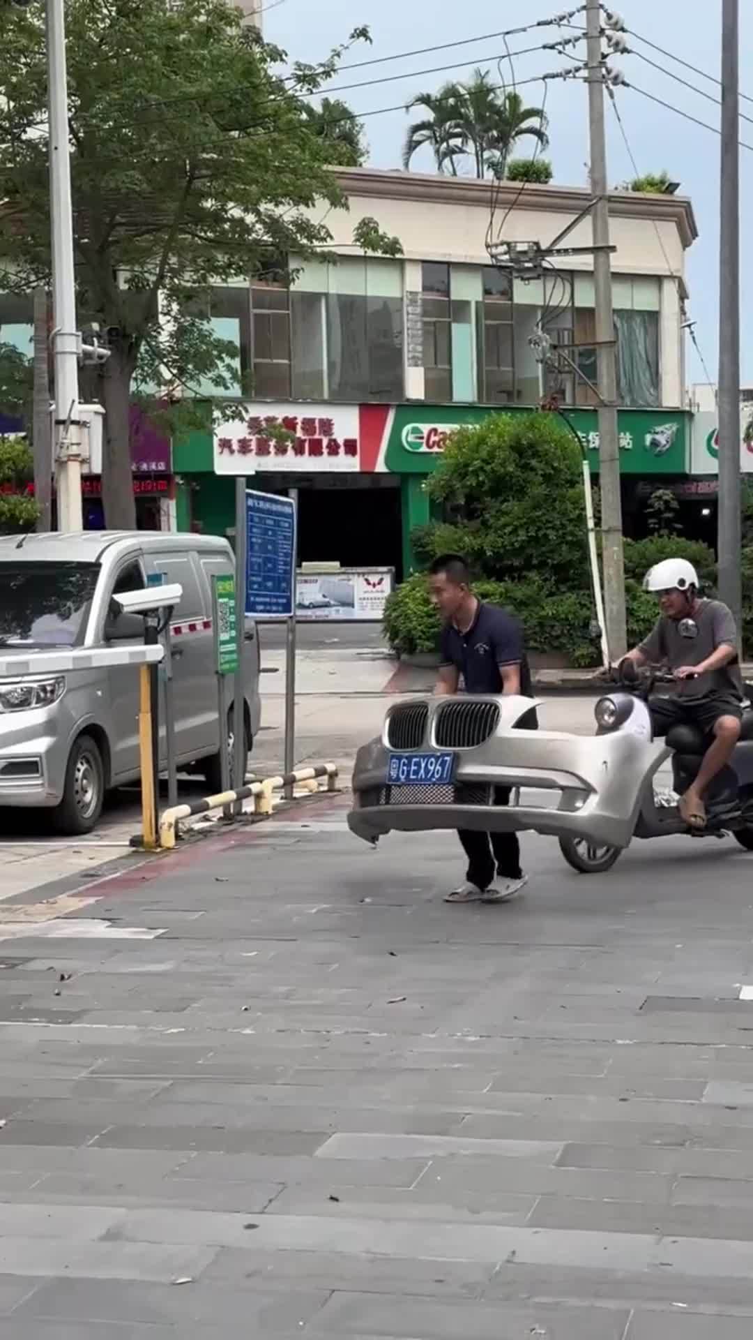 自动感应门,无钥匙进入