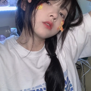 符玄玄饮月月 