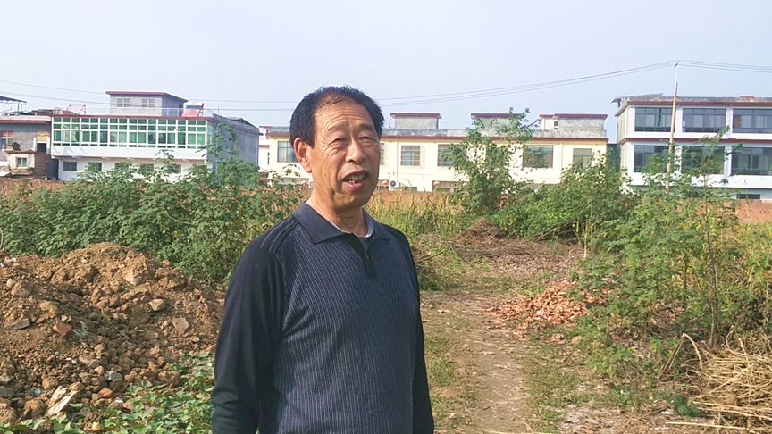 都说退休教师工资高,是真的吗?听农村60岁退休教师咋说