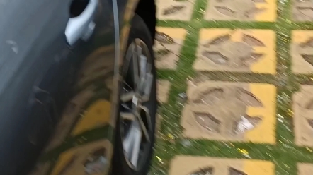 试过吉利几何和广汽埃安还有小鹏,最后还是选了比亚迪秦plusEV500...