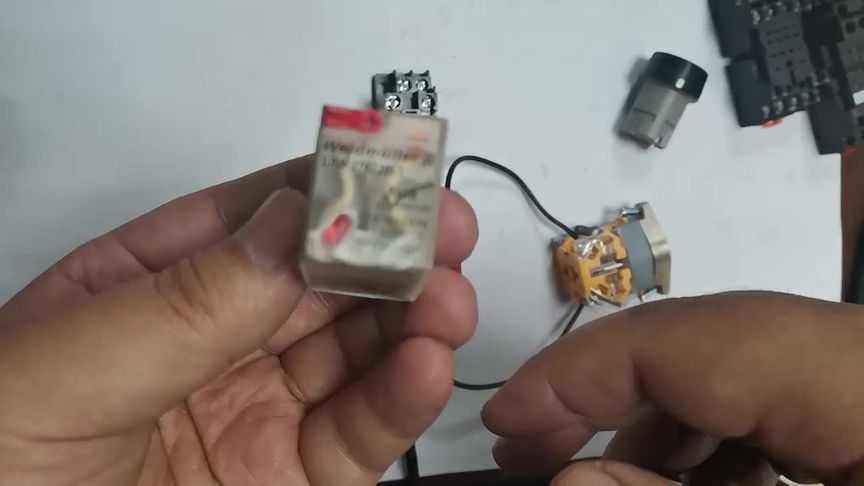 中间继电器:内部结构,动作原理,故障排查