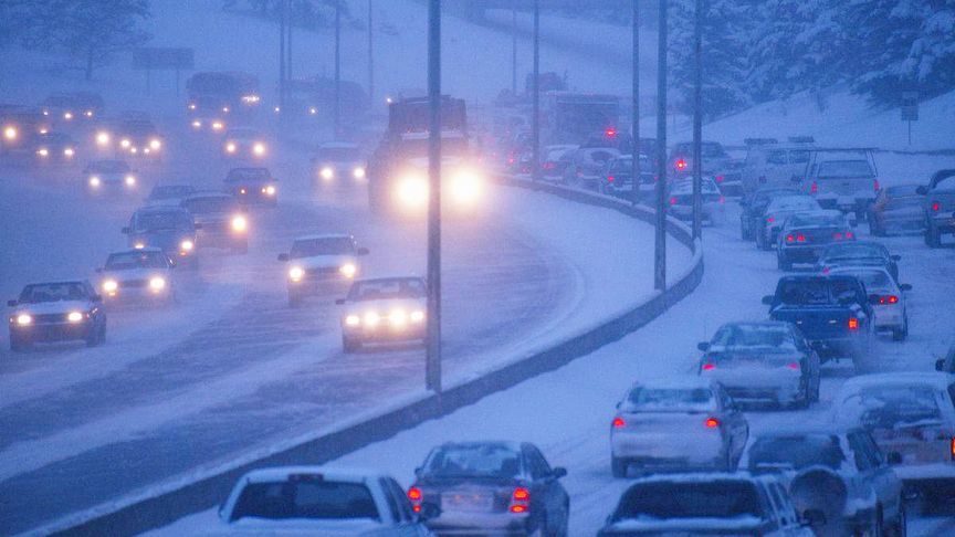 冬季行车安全小知识 涨一涨冬季驾驶技能,提高行车安全