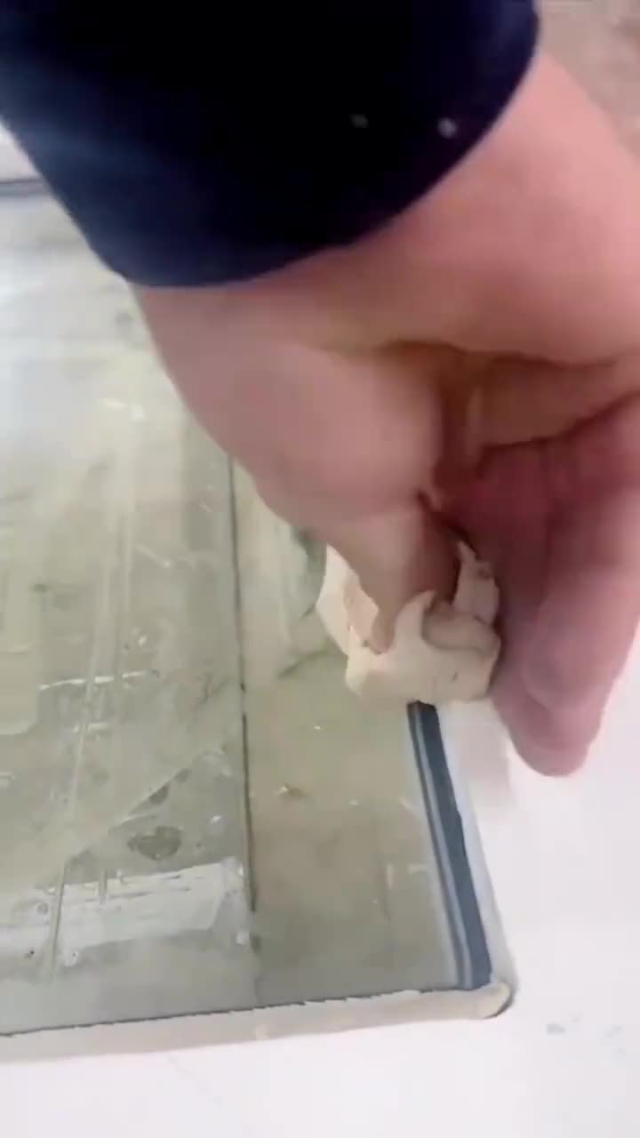 安装玻璃窗户实用技巧分享!这神器使用者多是40岁以上?