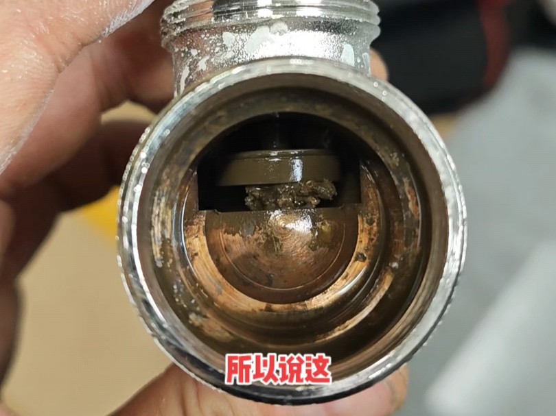 地暖温控阀拆除到底是不是智商税?欢迎大家评论区讨论讨论!