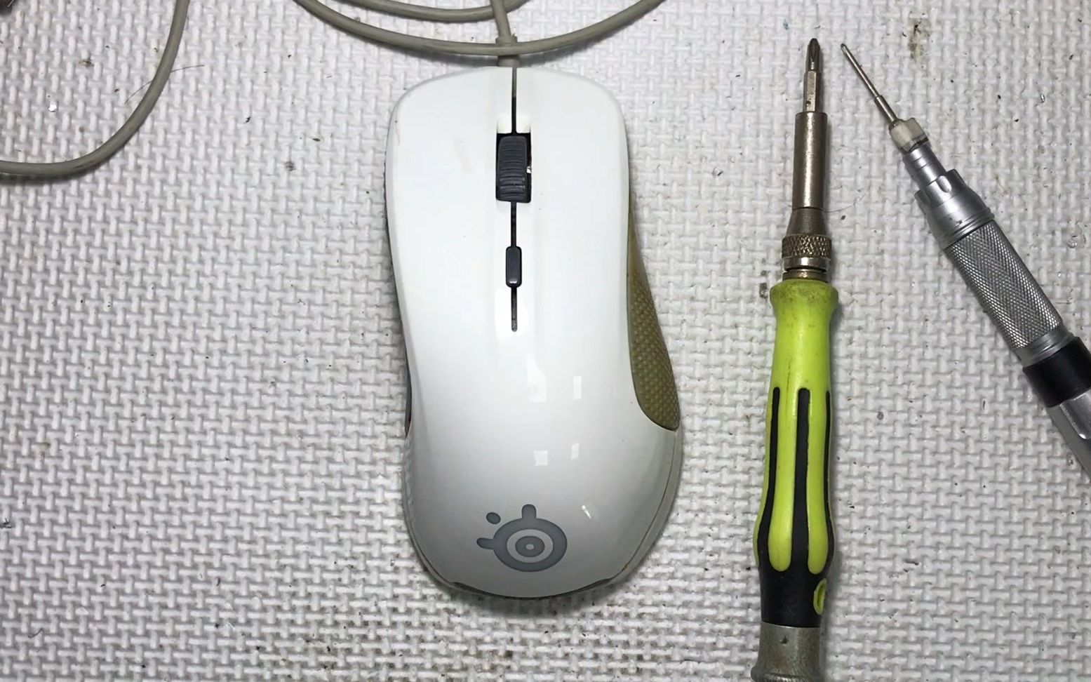 ...赛睿RIVAL竞争者&RIVAL300&RIVAL300S鼠标拆解及微动更换视频...