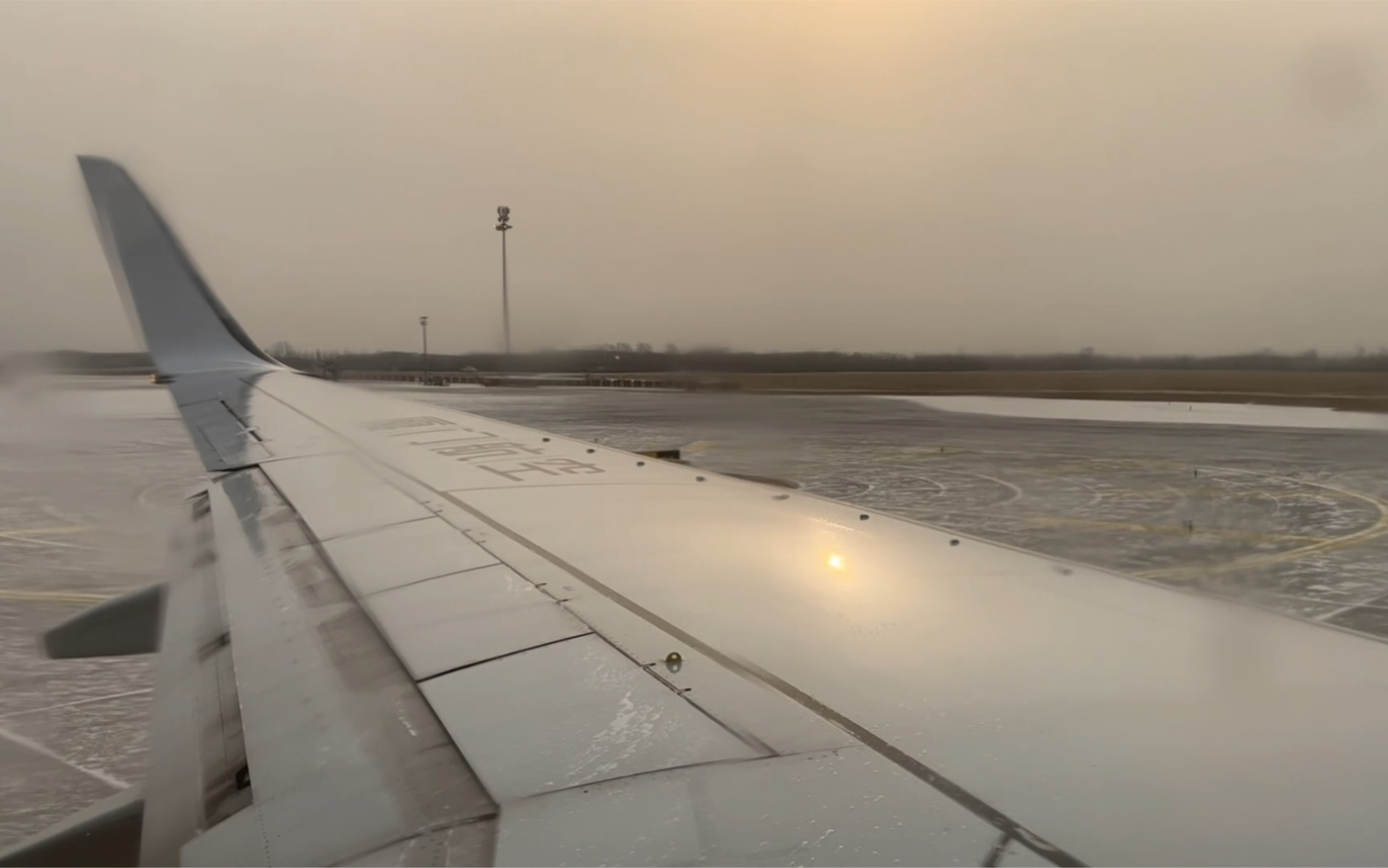 【北京2022年初雪】北京大兴——嘉峪关 厦门航空MF8211 起飞过程