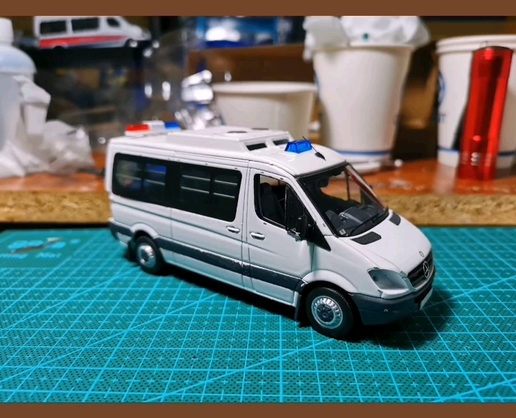 1/43香港冲锋车