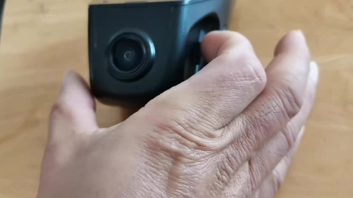 行车记录仪内存卡卡不住,拆卸方法与维修技巧