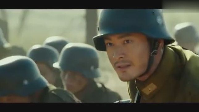 黄晓明抗战大片,主角自带360度无死角防护。堪称经典
