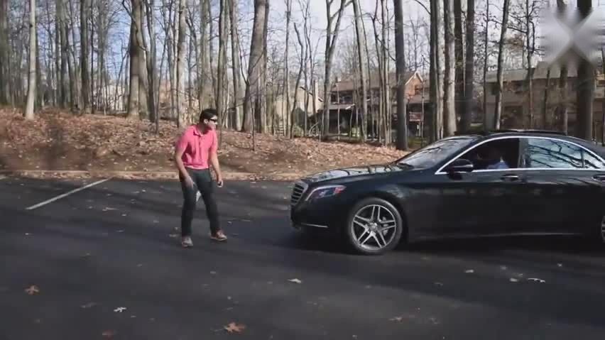 奔驰的自动刹车系统怎么样?用真人试验后才知道有多强悍!