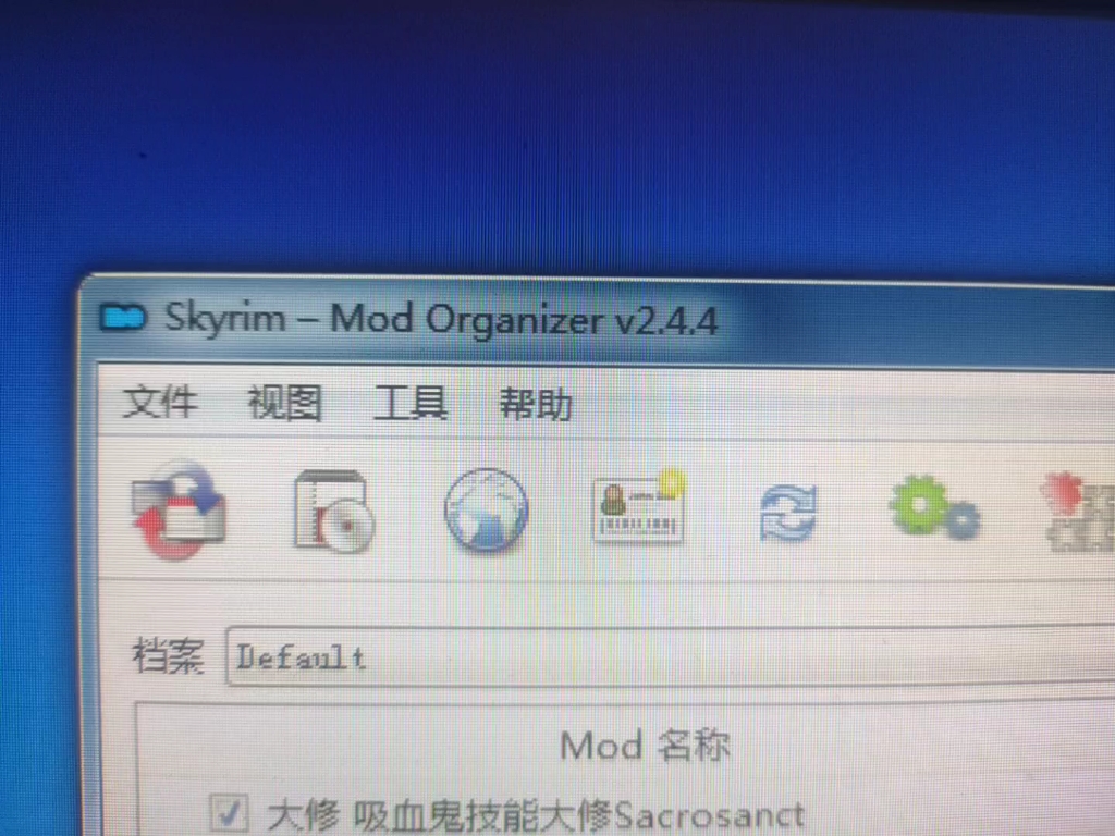 升级mod organizer v2.4.4后角色还是僵硬的,游戏中就跳了一个弹窗,看...