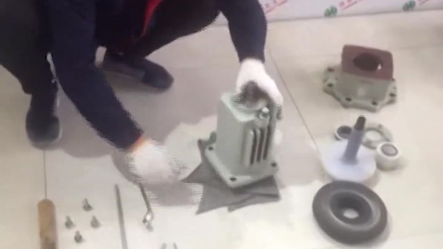 LHF衬氟离心泵拆卸视频