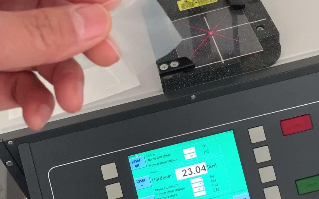 高精度全自动橡胶硬度计测量橡胶薄膜硬度