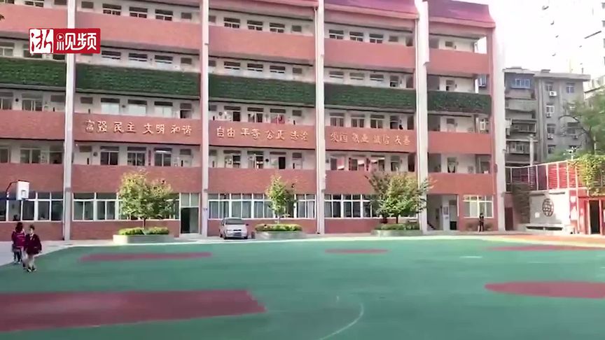 高年级小学生返校1个班级配2个教室:作吃饭和应急使用
