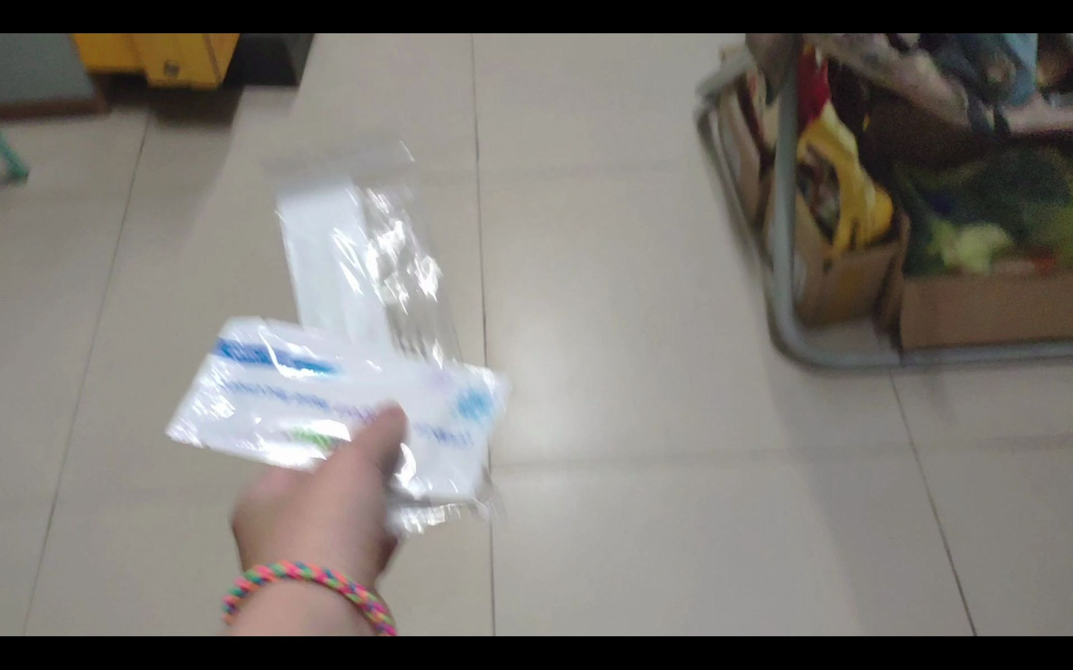 它来了,它来了,新冠抗原自测盒它来了