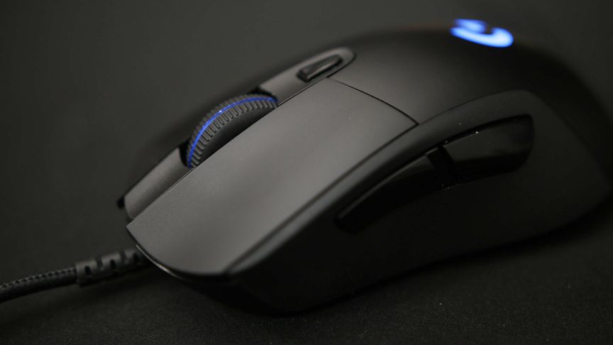 罗技G403 G603 G703 一次评测4个鼠标?