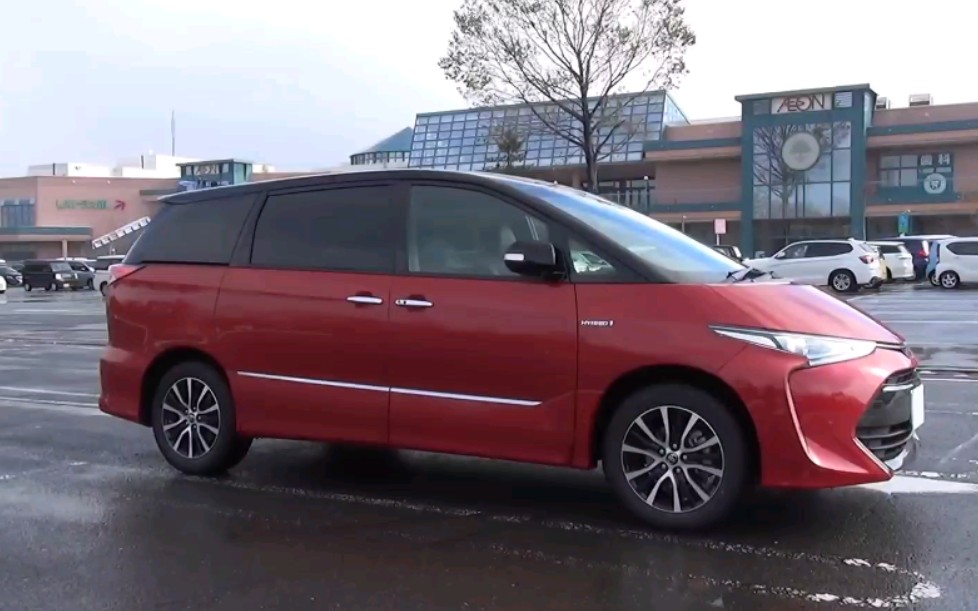 2018款丰田ESTIMA(普利维亚)混动四驱版内外装展示