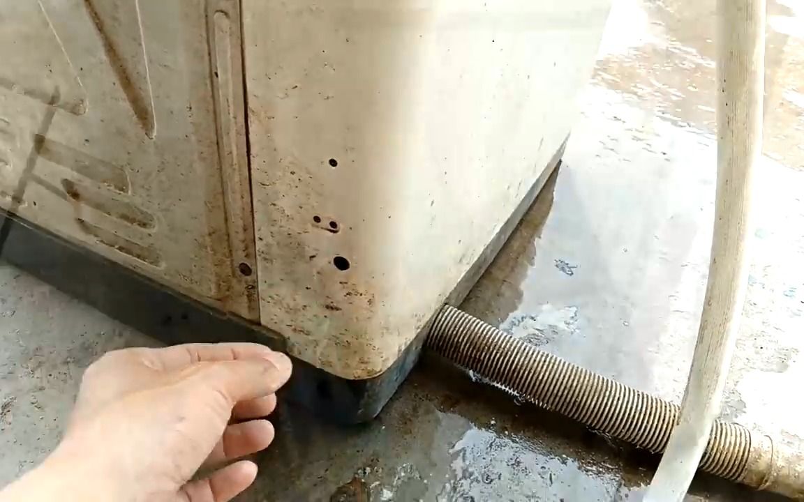 洗衣机一直进水,波轮转盘不转,水位传感器管,维修好,解决方法