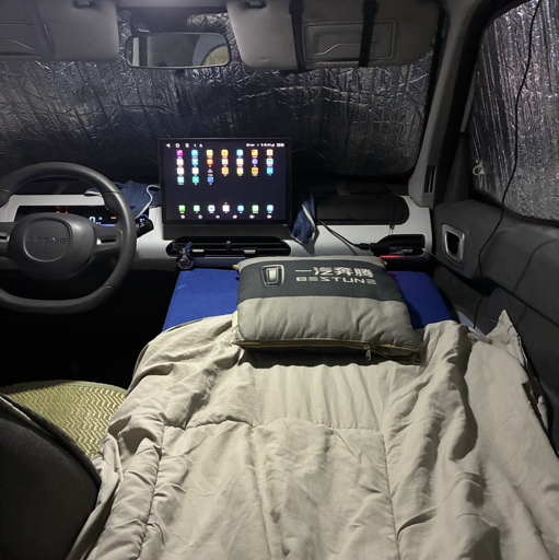 跑腿界的王小锤 