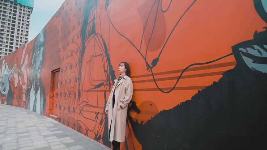 人生就像这翻动的画面,如翻书一般,总有一页刻骨铭心,2020