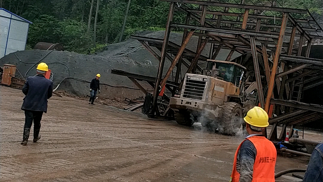 台车是怎么移动的