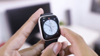 智能手表的开创者,Apple Watch老年人该买,自动拨打SOS电话