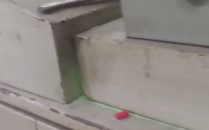 满版UV机维修和换UV灯管