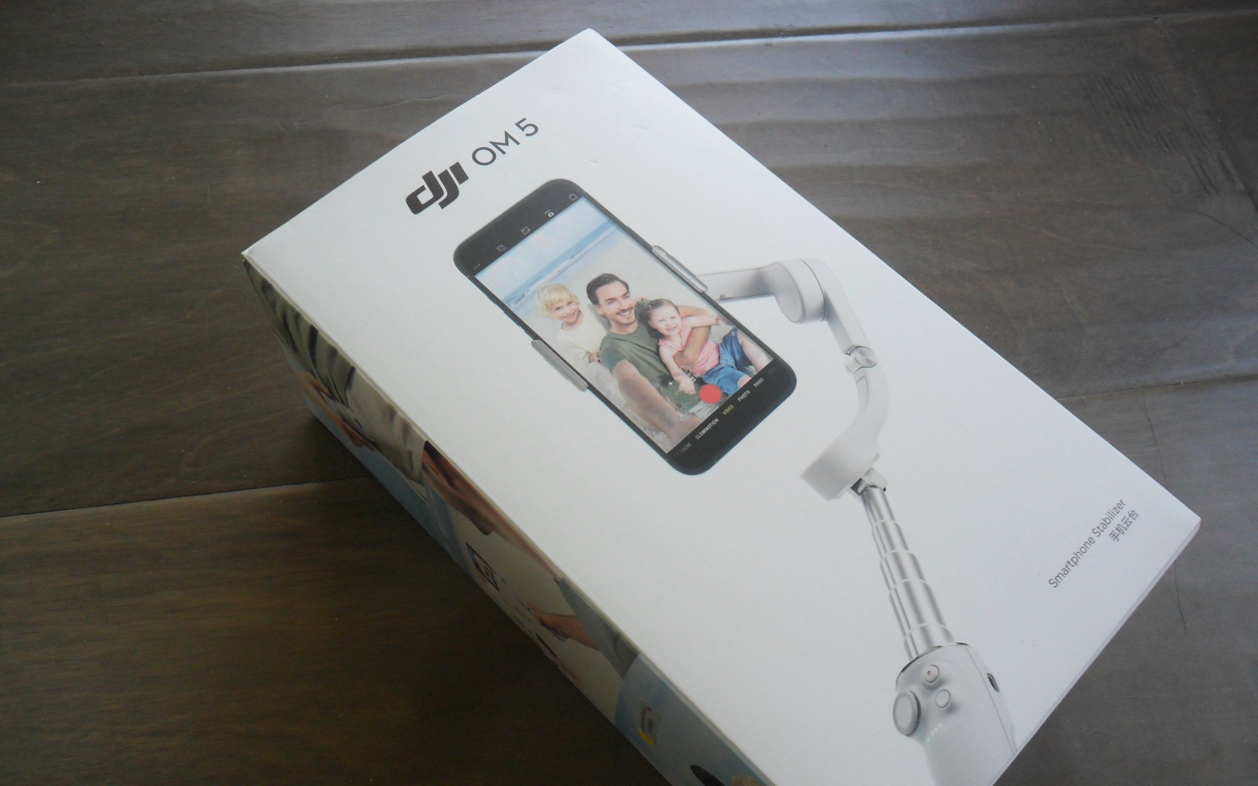 介绍大疆OM5手机拍摄稳定器/Introducing DJI OM 5