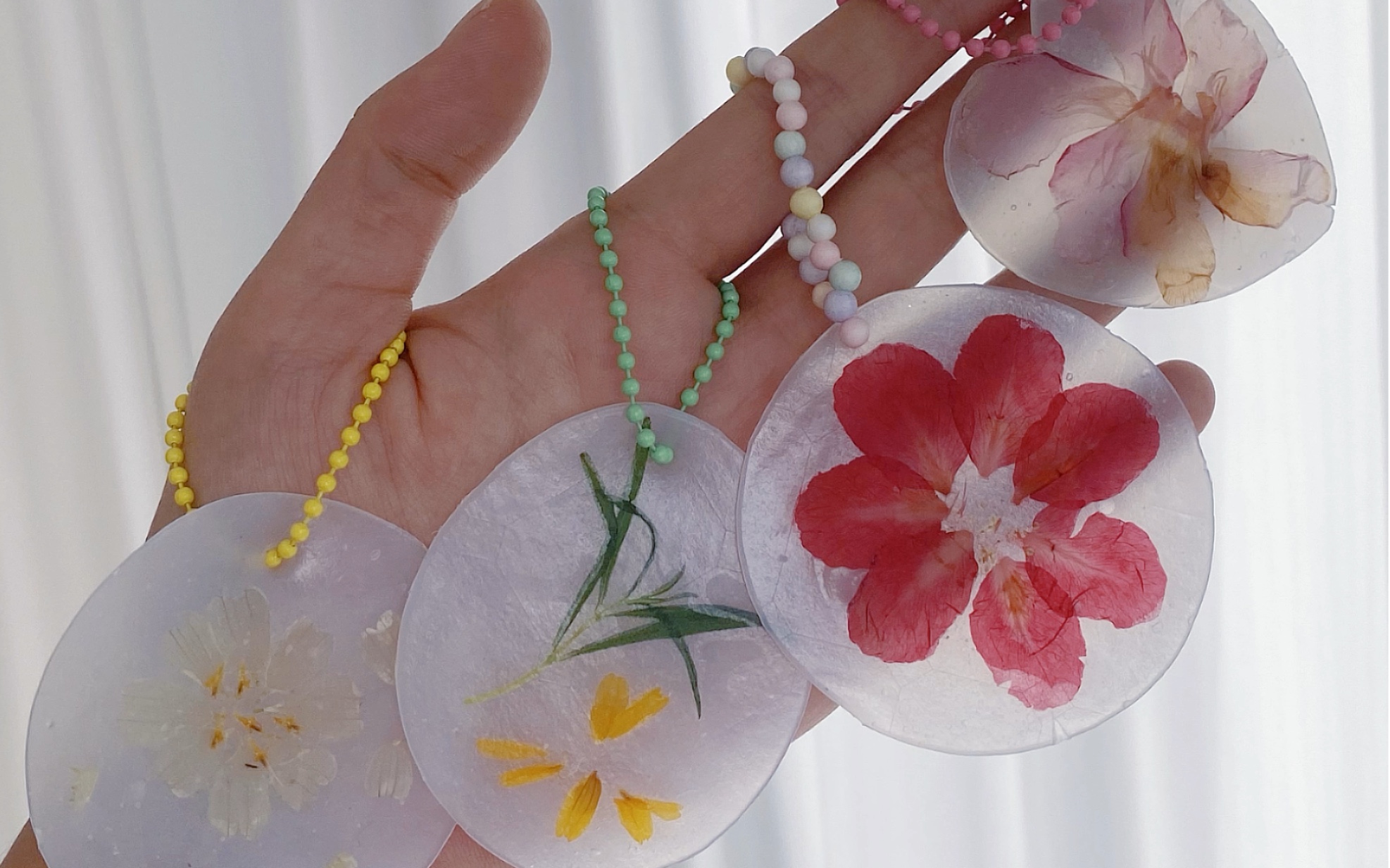 捡几朵花自制咕卡盘|你也可以拥有#手工 #创意手工 #咕卡#手帐#少女...