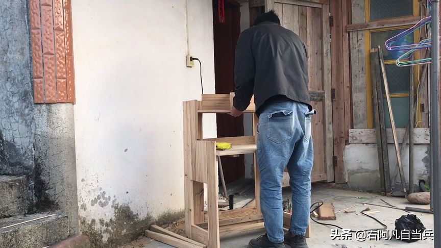 自制实木小书桌这样子做,能省几百块钱,做完后太好看了