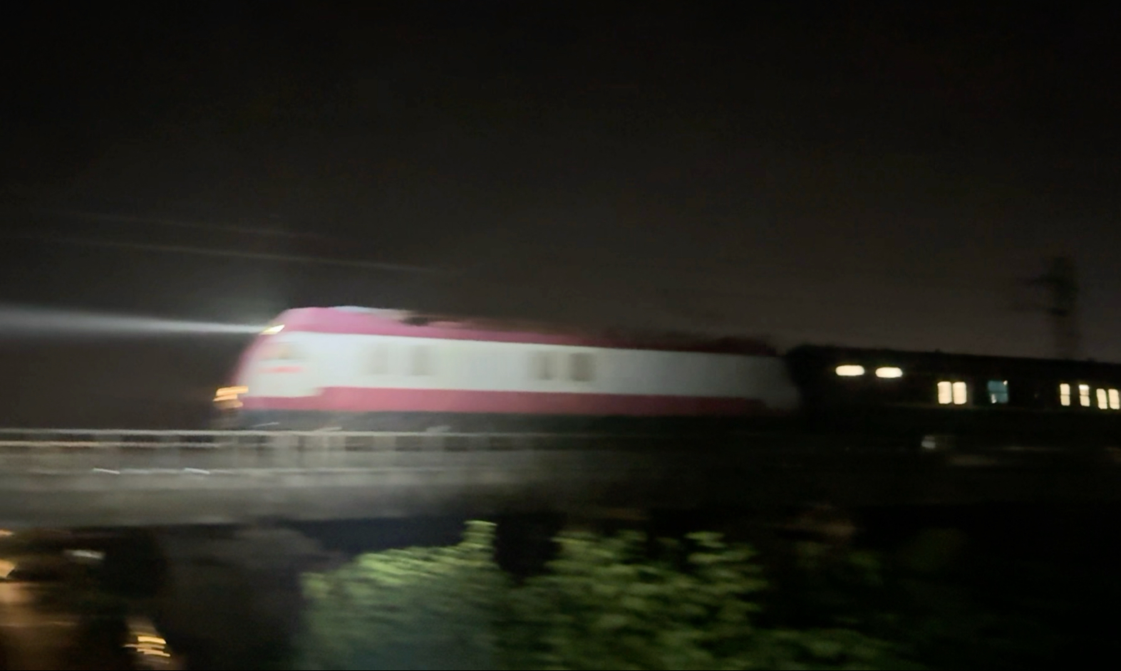 [京沪线]京局京段SS9G担当T35次列车下行通过 T35/6次列车即将回归 ...