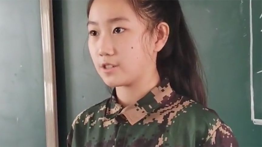 河南一初中女生,全程用文言文自我介绍,腹有诗书气自华!