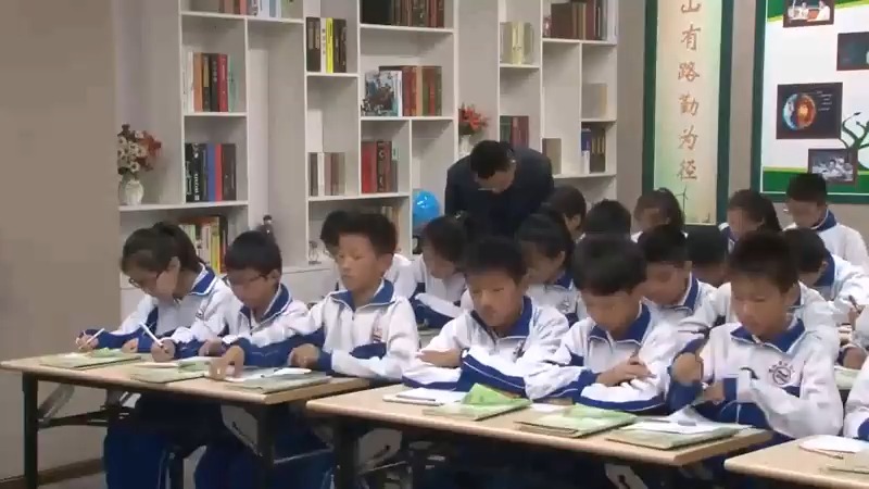 【关注看完整版】部编鲁教五四学制六年级上册数学《解含分数系数的...
