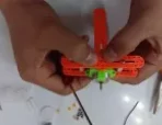 滑行小飞机DIY制作视频教程-科技小制作
