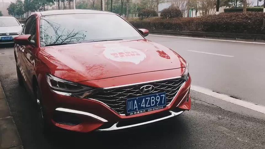 现代菲斯塔的仪表显示有何与众不同?